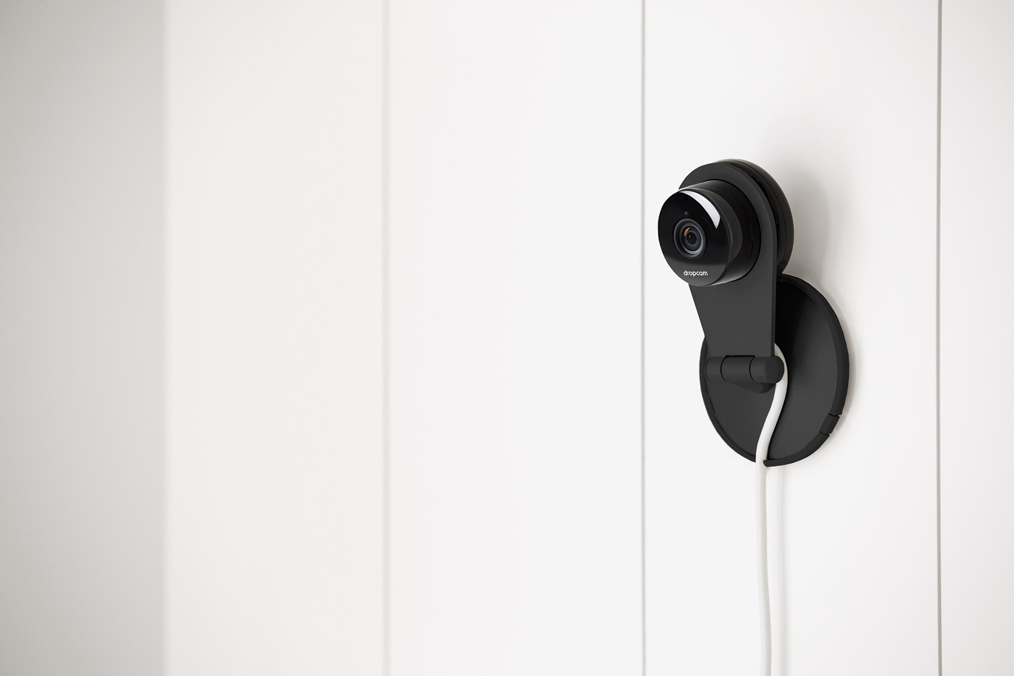 First Look: Dropcam Pro - At Home in the Future